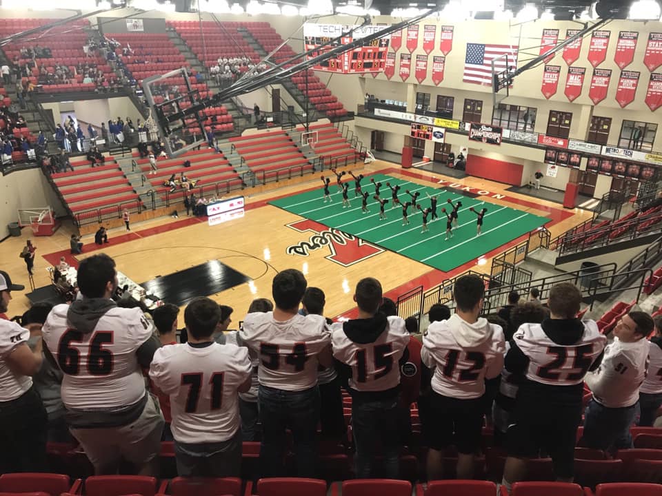 Luther Lion Cheer Finish Top Eight